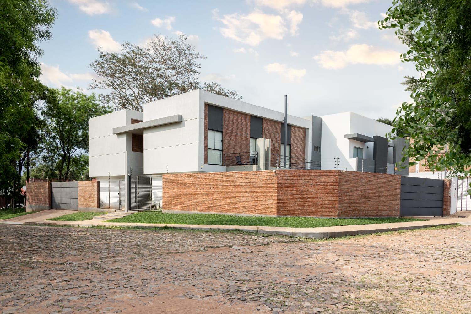 Alquilo Duplex En Lambare Zona Colegio Sek. Ref. #U1D83C - InfoCasas.com.py