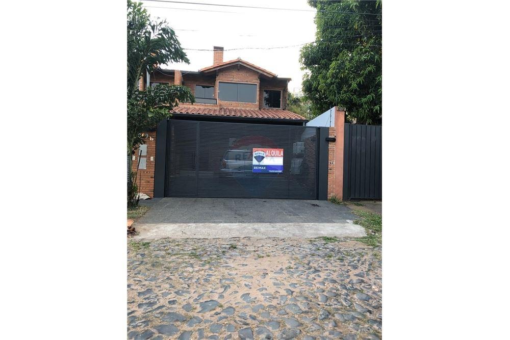 Alquilo Duplex En Barrio Mburucuya. Ref. #RB6A28 - InfoCasas.com.py