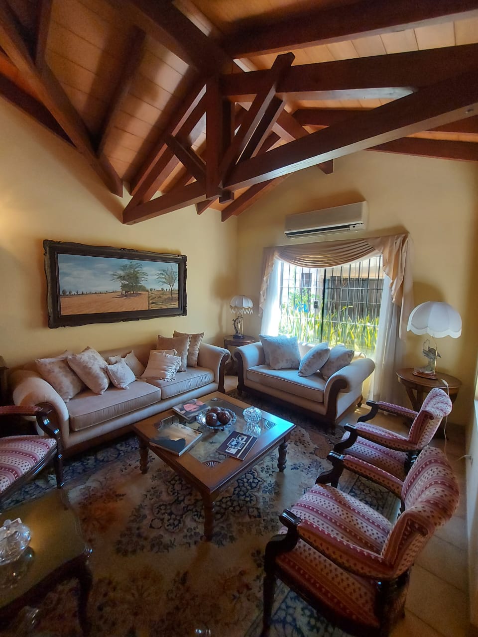 Vendo Casa. Mburucuya. Toda En Planta Baja. Cod Lg. Ref. #BC4A6E - InfoCasas.com.py