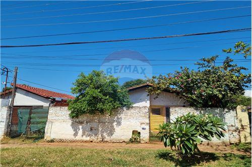 Vendo Casa En Villa Aurelia. Ref. #R16C37 - InfoCasas.com.py